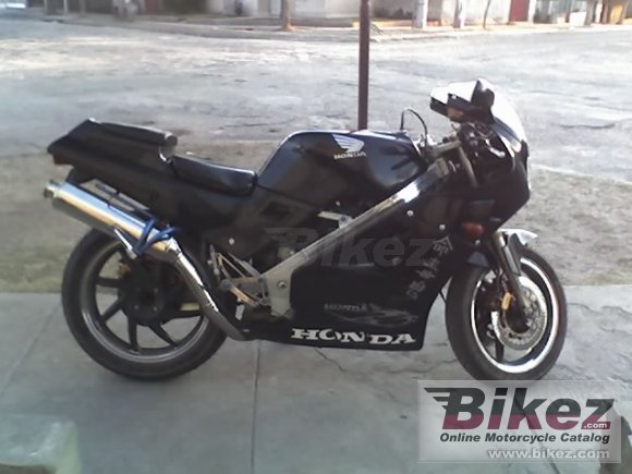 Honda VFR 400 NC24 gallery